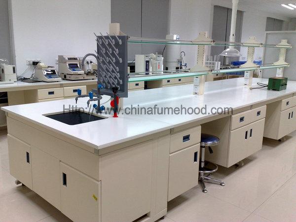 Lab Instrument Table With Reagent Rack For Healthcare Industry