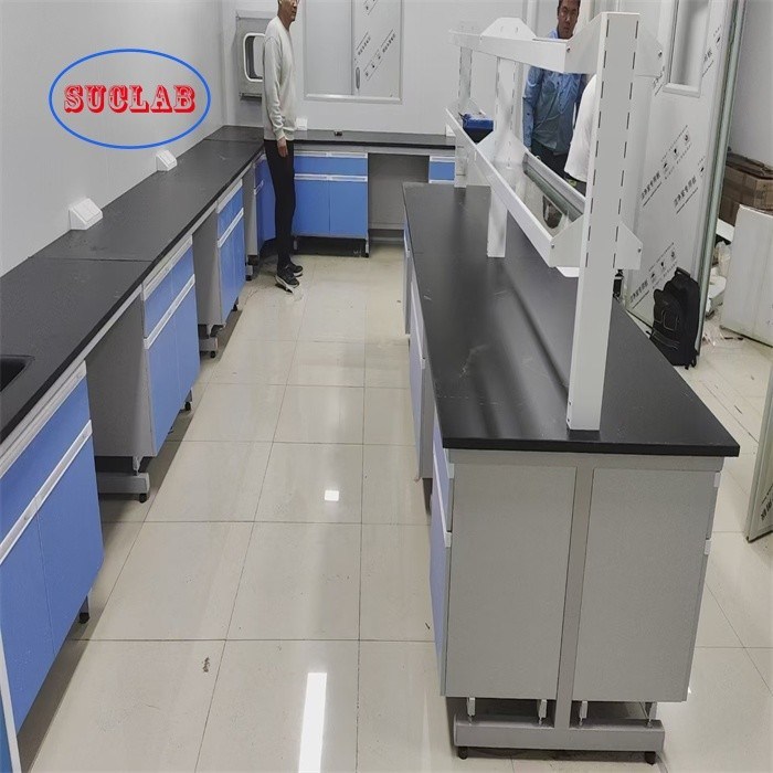 Customizable Chemistry Lab Workbench Design with C-Frame and Multiple ...